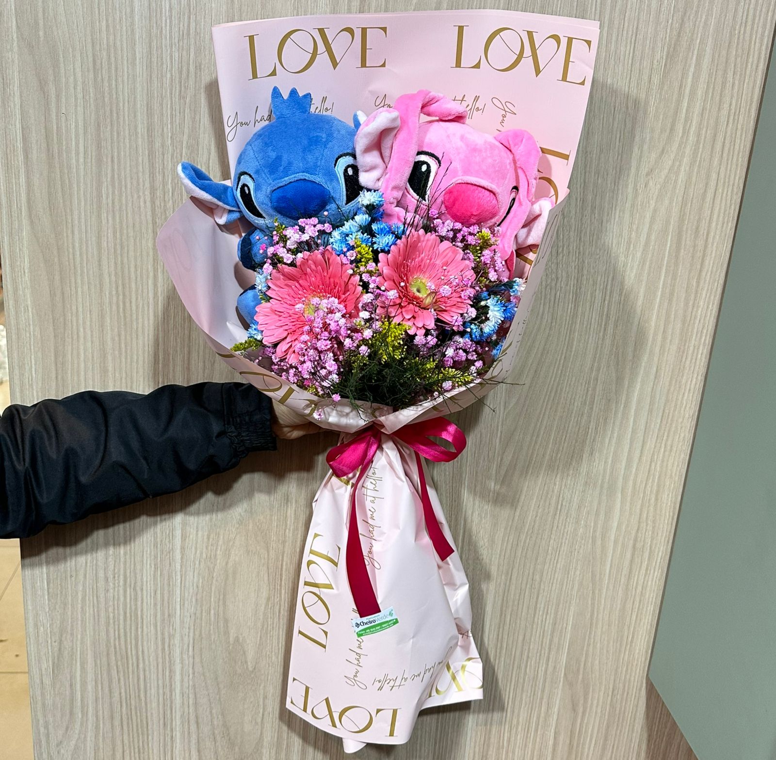 .LANÇAMENTO Buquê Duplo Stitch e Angel. Cod. K-550 - Floricultura ...